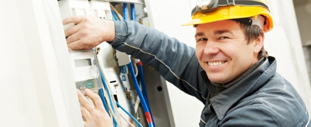 Basics of Electrical Contractor and Tips to Hire | Astronic Limited